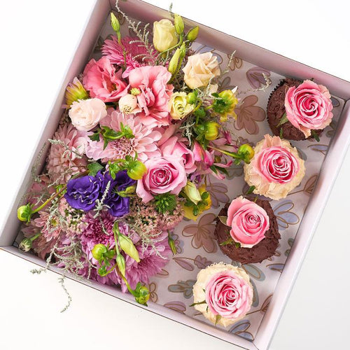 Cupcake Bloom Box Sweet Gift | Fabulous Flowers and Gifts