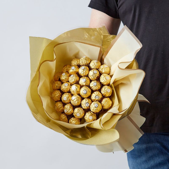 Golden Ferrero Rocher Bouquet | Fabulous Flowers