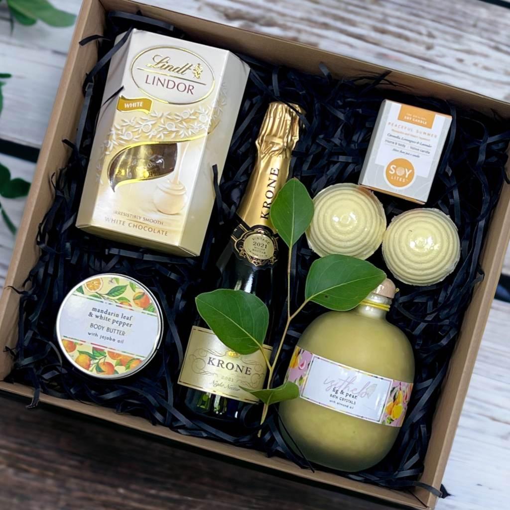 Fabulous Gifts Ladies Cherish | Premium Hampers & Gift Sets - Fabulous ...